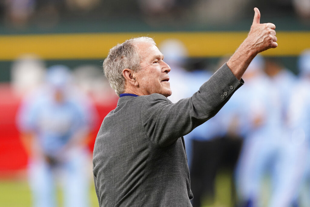 PHOTO GALLERY: George W. Bush part of MLB’s 9/11 anniversary tribute ...